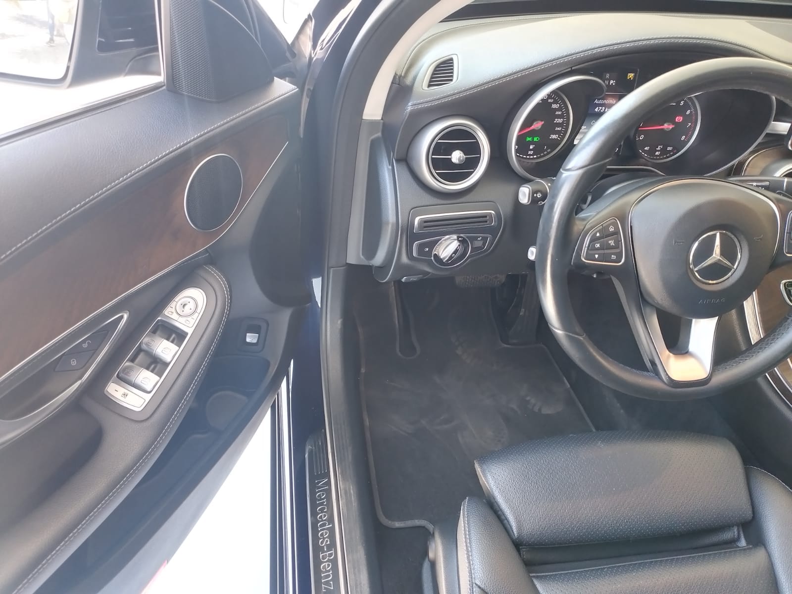 MERCEDES BENZ CLASE C200 CGI 2016 - Montoya Automotriz